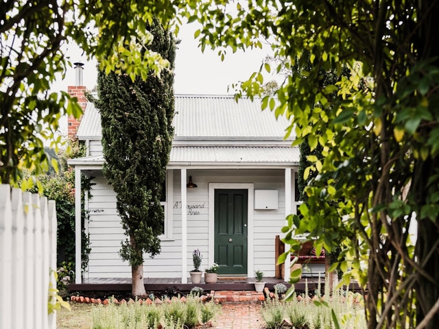 Eleanora - Ballarat In The Know